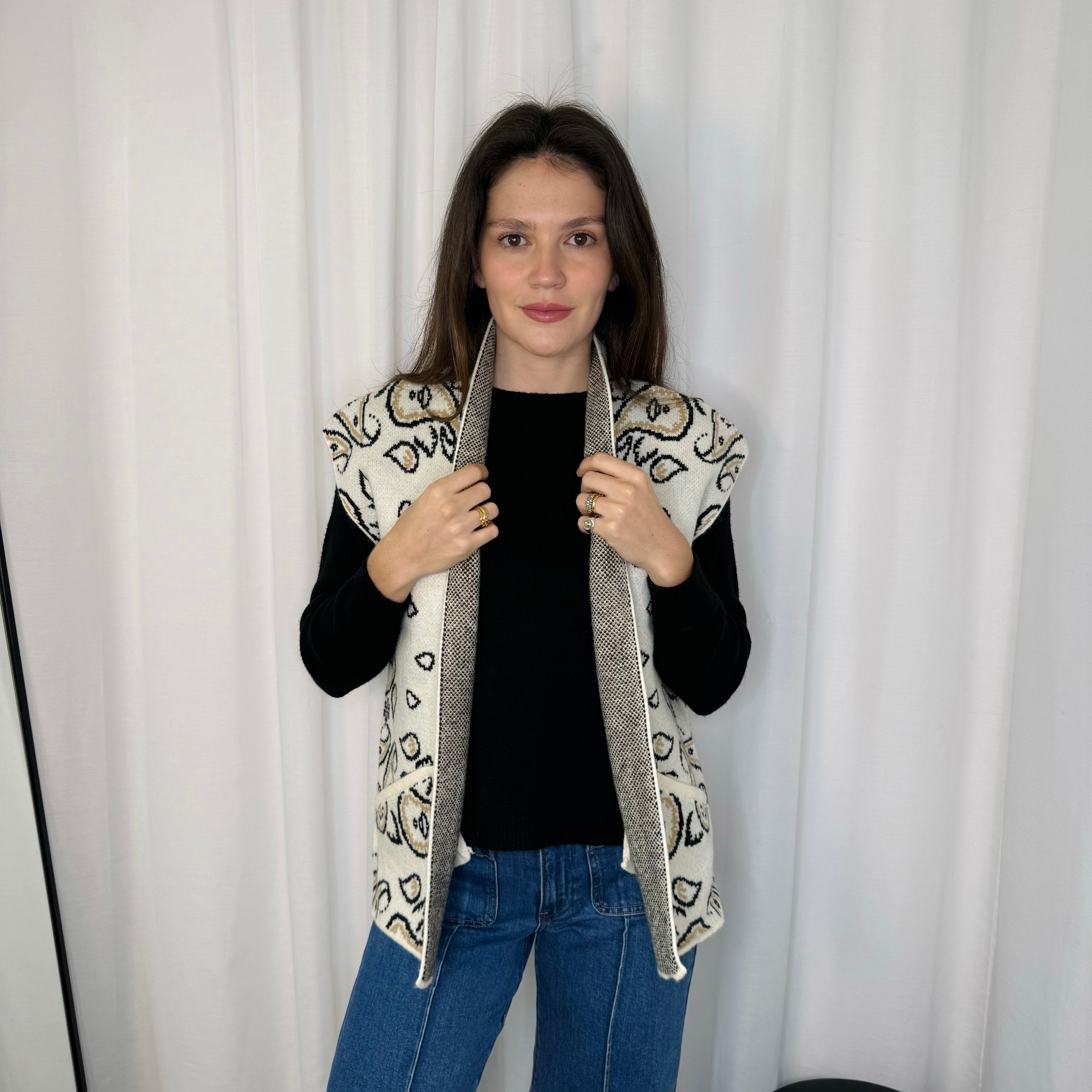 COLETE MALHA BRANCO CORNUCÓPIAS – CATE AND CO SHOP